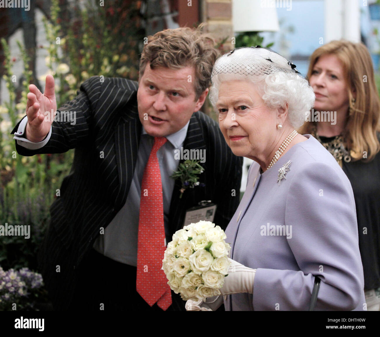 Queen Elizabeth II visits The RHS Chelsea Flower Show 2012 at Royal ...