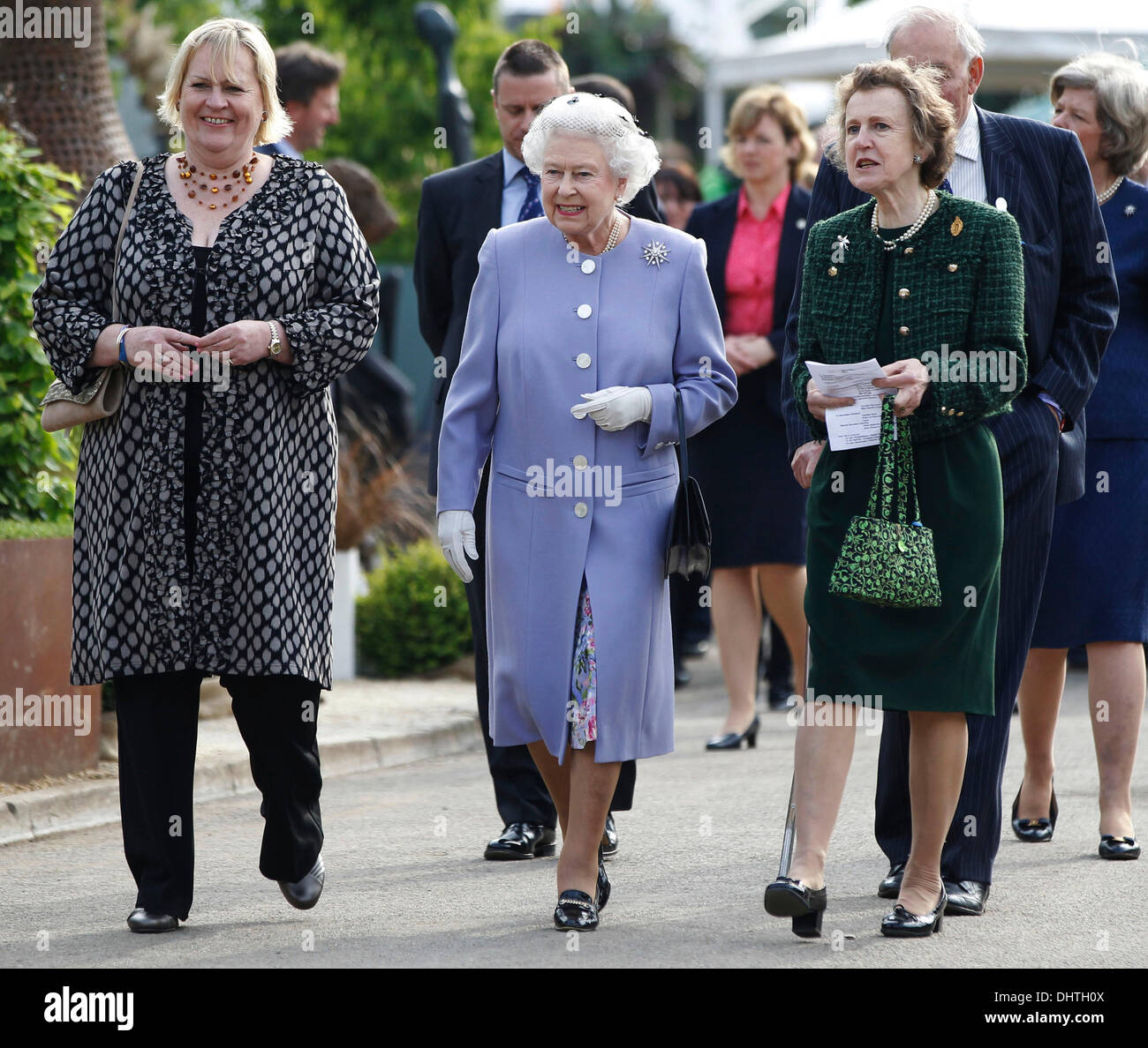 Queen Elizabeth II visits The RHS Chelsea Flower Show 2012 at Royal ...