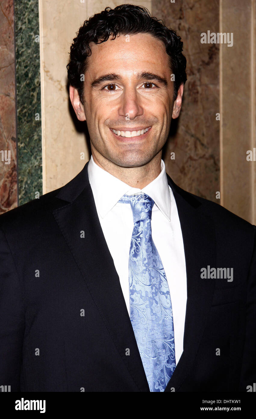 Christopher gattelli hi-res stock photography and images - Alamy