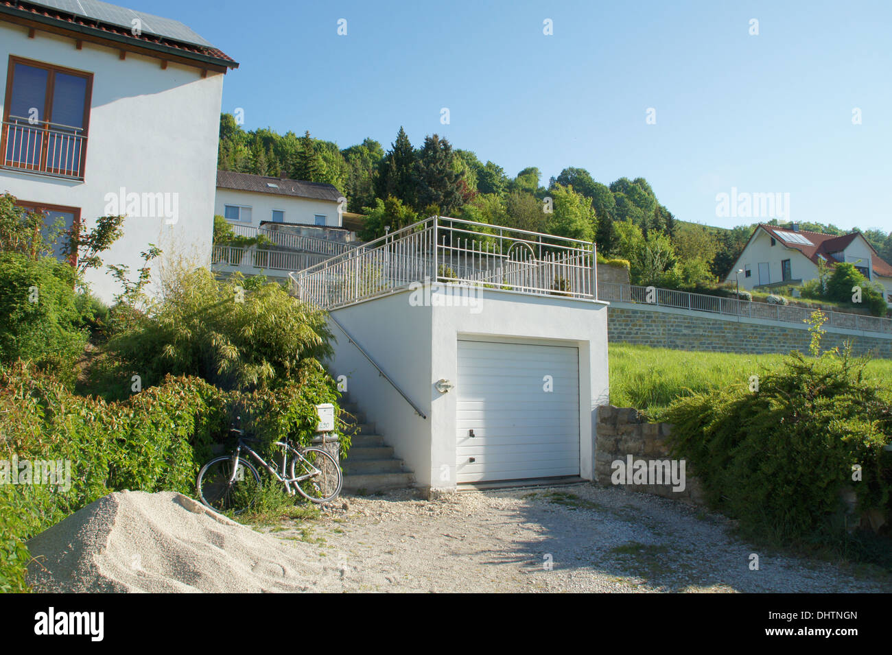 Garage with roof-terrace Stock Photo - Alamy