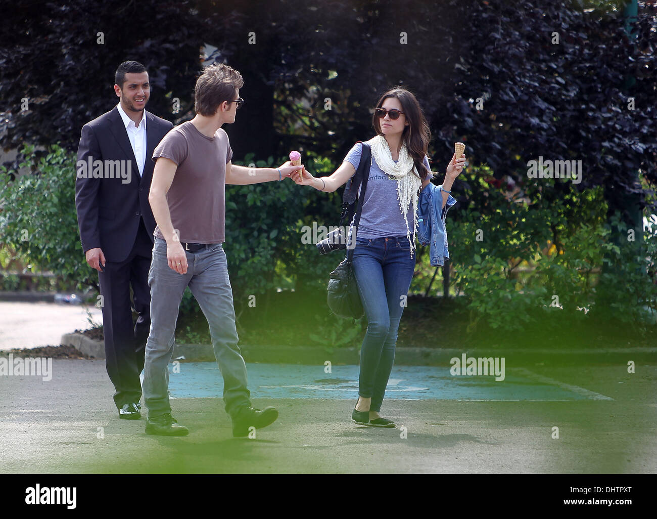 Paul Wesley and girlfriend Torrey DeVitto take a romantic walk around ...