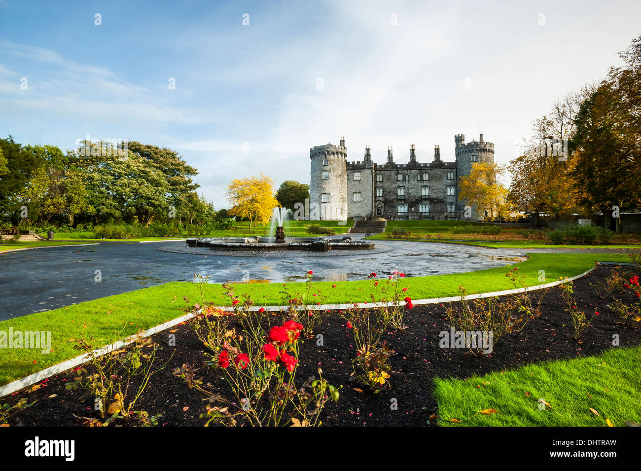 Kilkenny castle hi-res stock photography and images - Alamy
