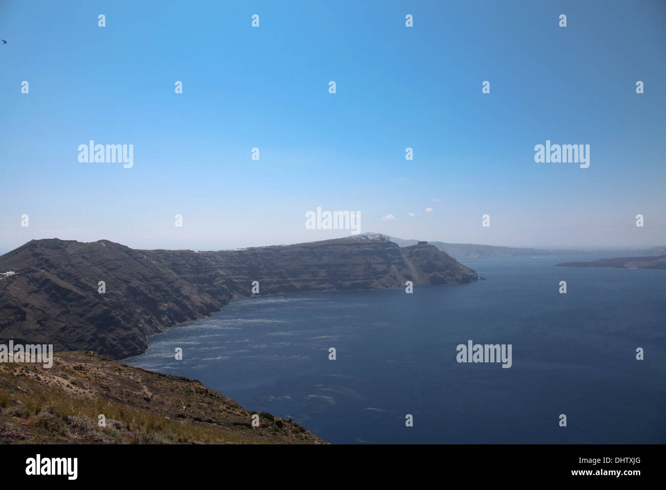 Oceanfront on Santorini island in the Cyclades (Greece Stock Photo - Alamy