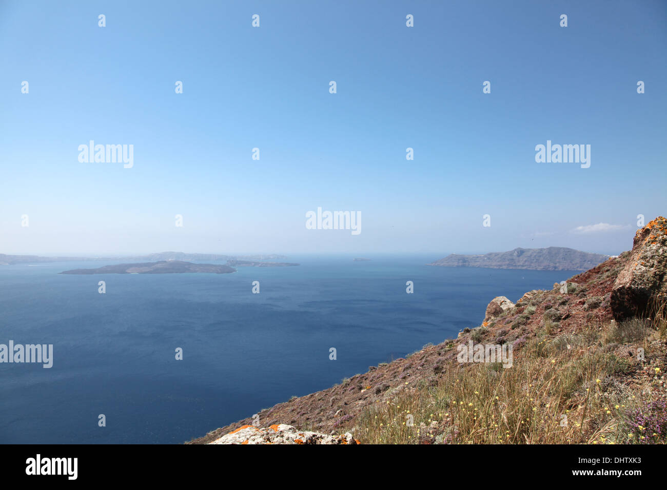 Oceanfront on Santorini island in the Cyclades (Greece Stock Photo - Alamy