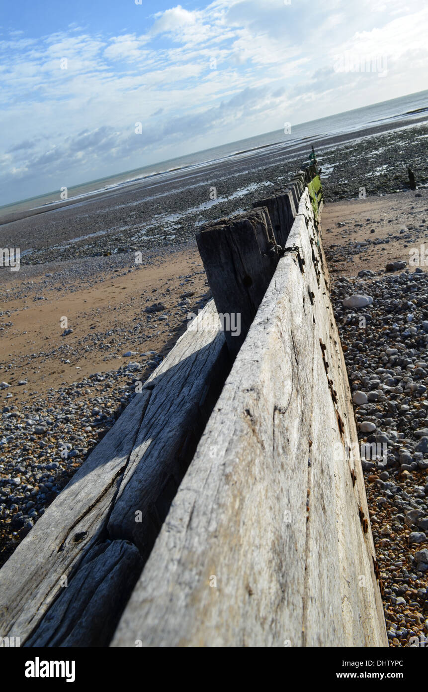 Coastal breakwater hi-res stock photography and images - Alamy