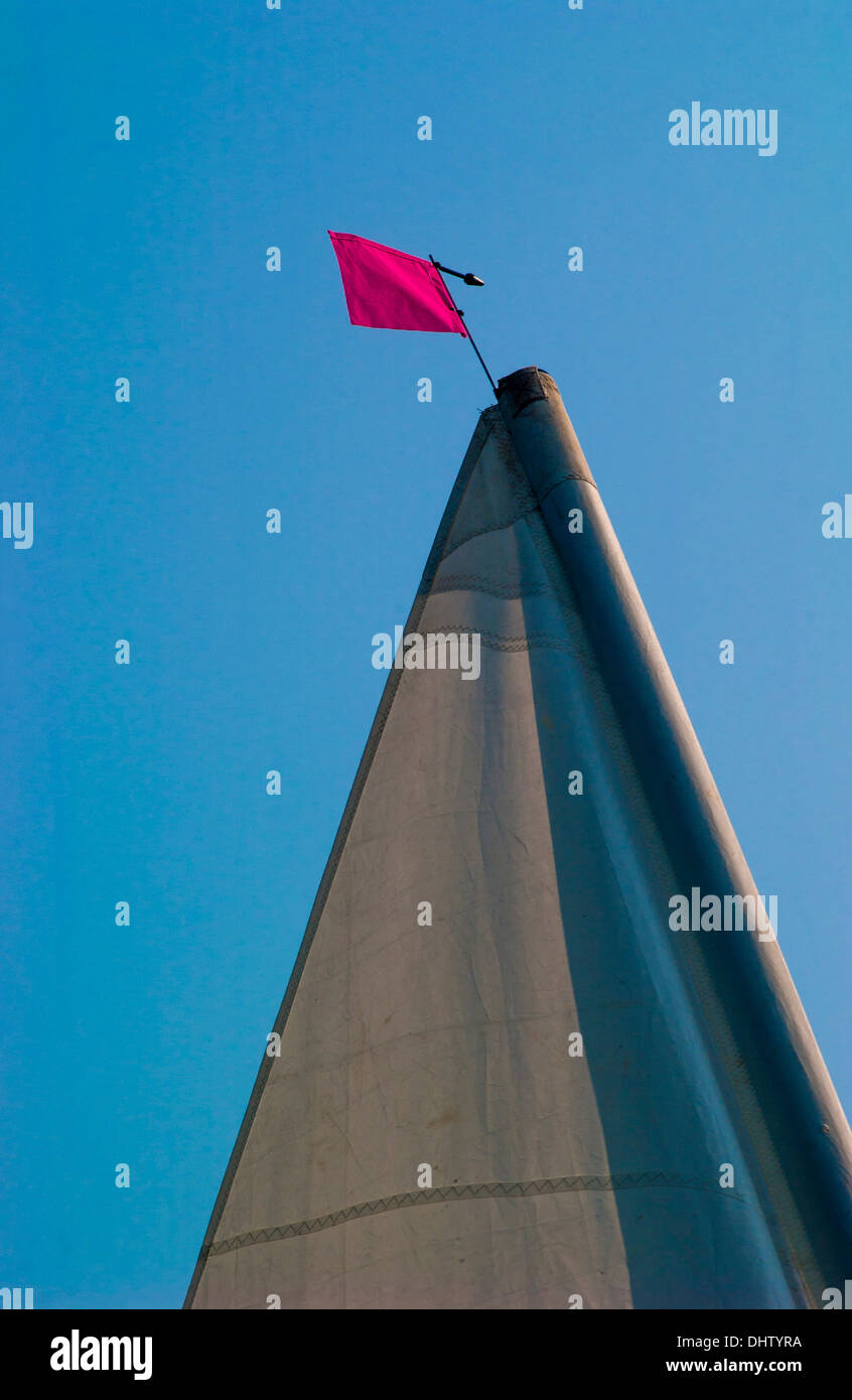 Red burgee hi-res stock photography and images - Alamy