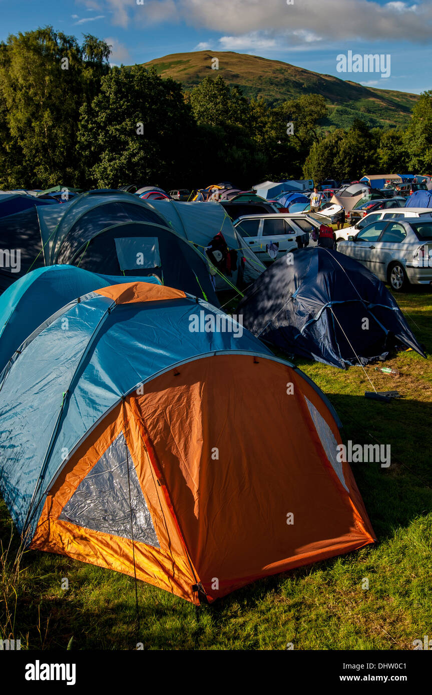 Crowded campsite hi-res stock photography and images - Alamy