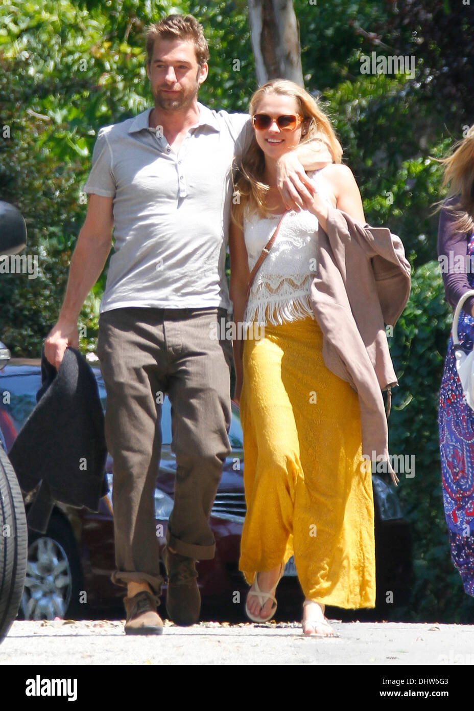 Scott speedman and teresa palmer hi-res stock photography and images ...