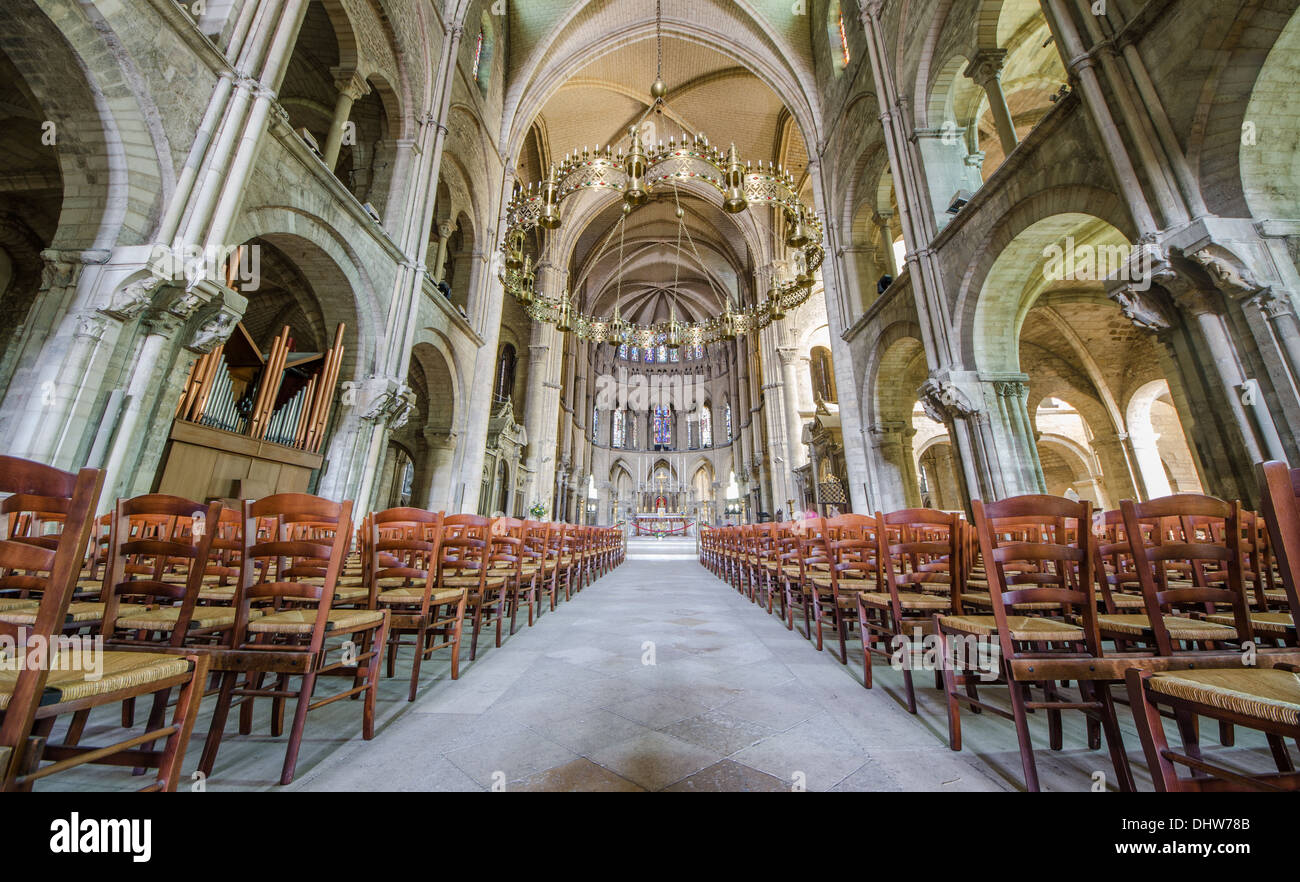 Abbey of saint remi reims hi-res stock photography and images - Alamy