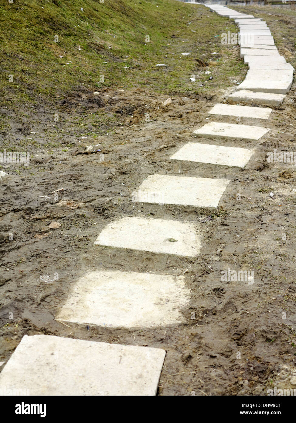 Muddy path pavement hi-res stock photography and images - Alamy