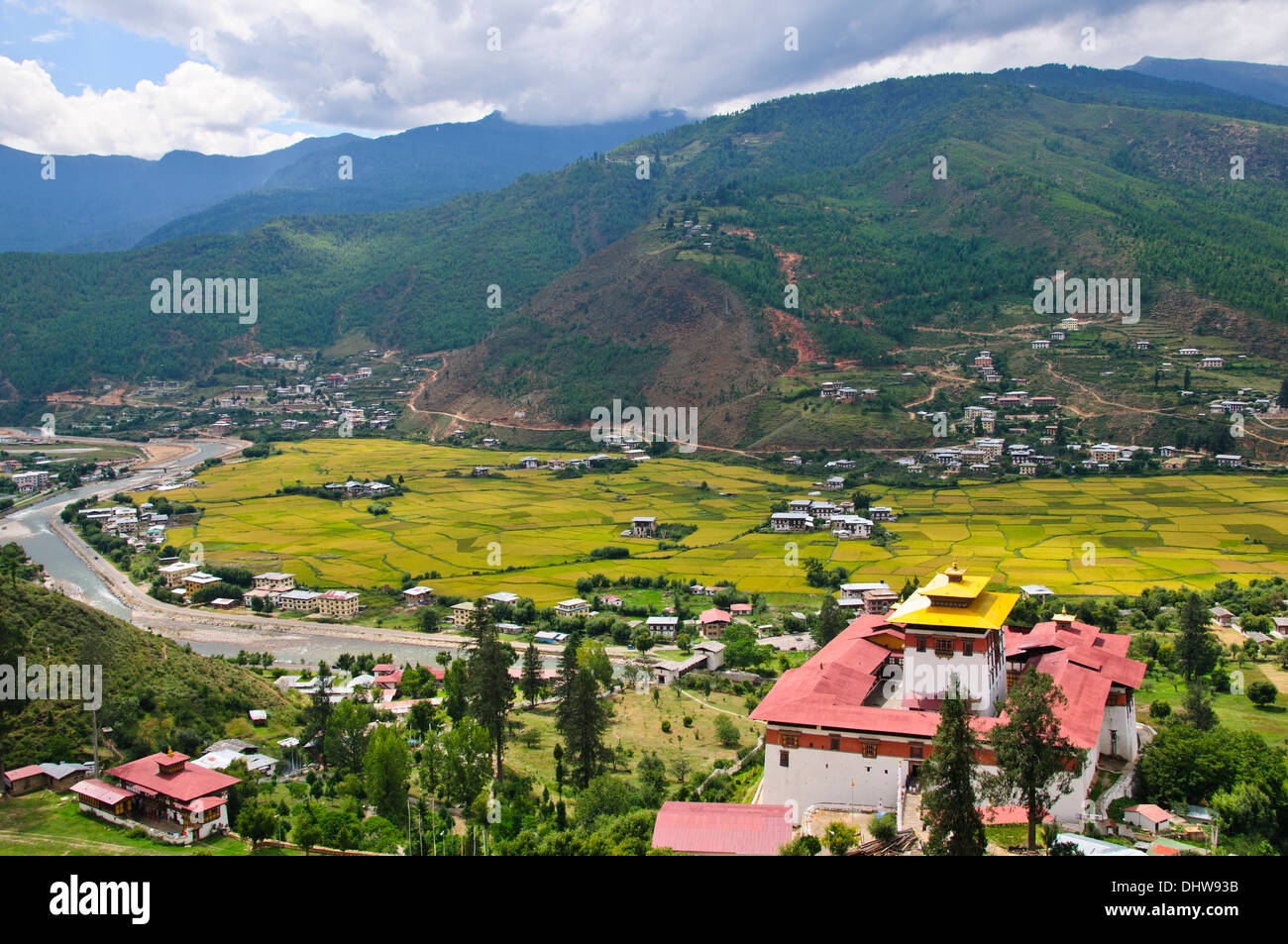 Dungtse lhakhang in paro bhutan hi-res stock photography and images - Alamy