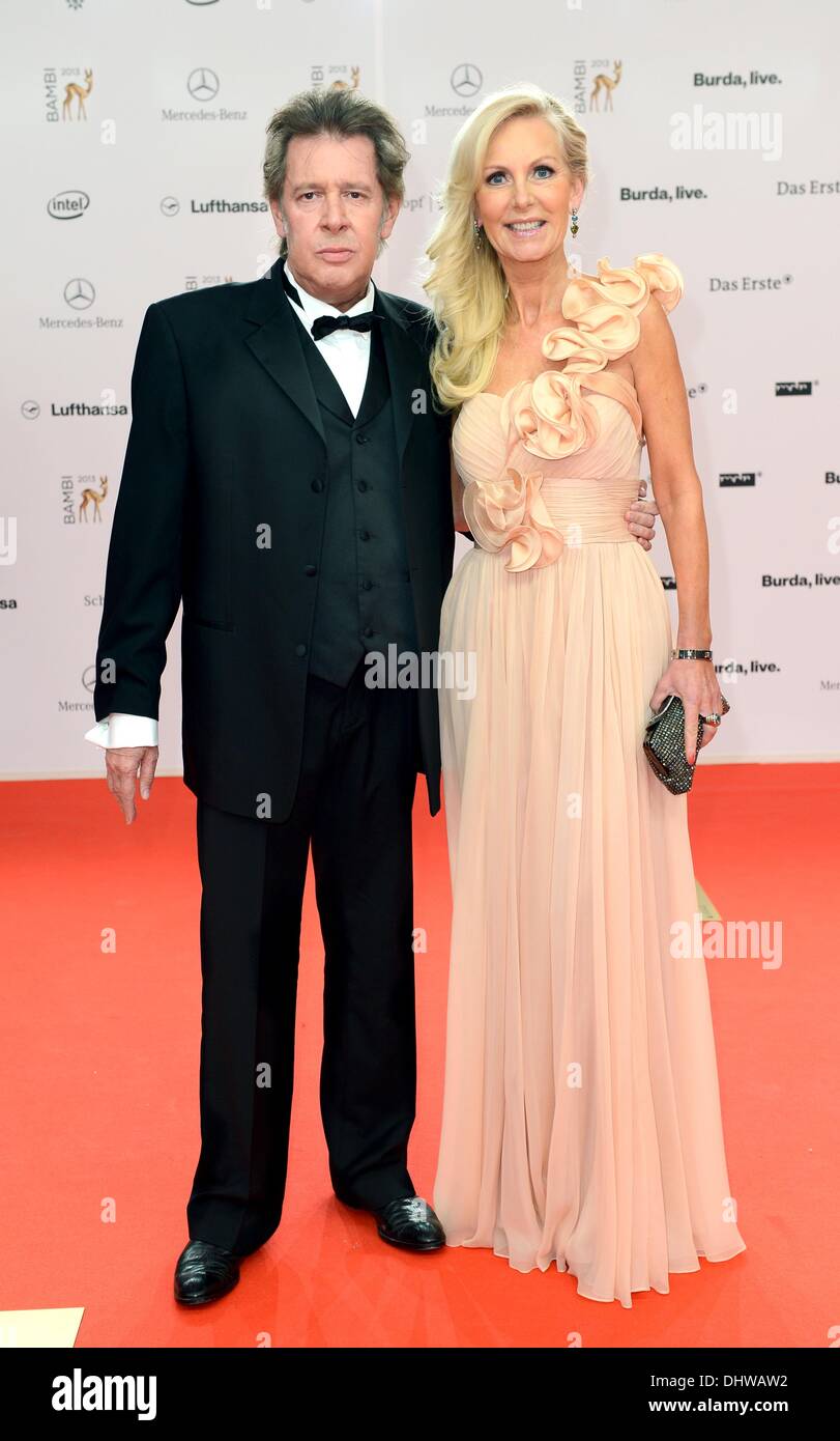 Berlin, Germany. 14th Nov, 2013. Actor Jan Fedder and his wife Marion ...