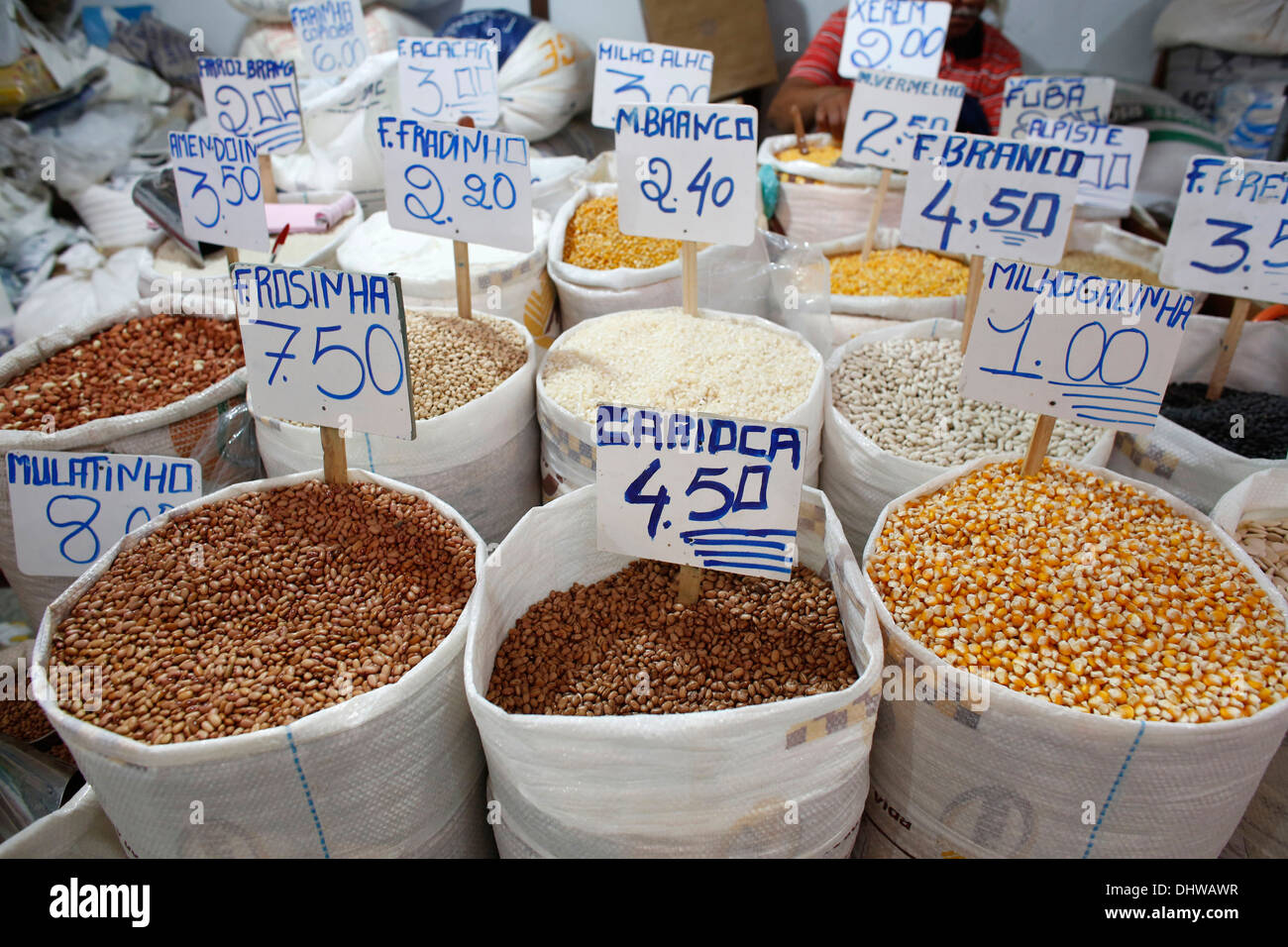 Bean market hi-res stock photography and images - Alamy
