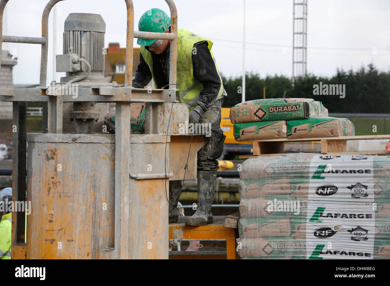 Constructions worker hi-res stock photography and images - Alamy
