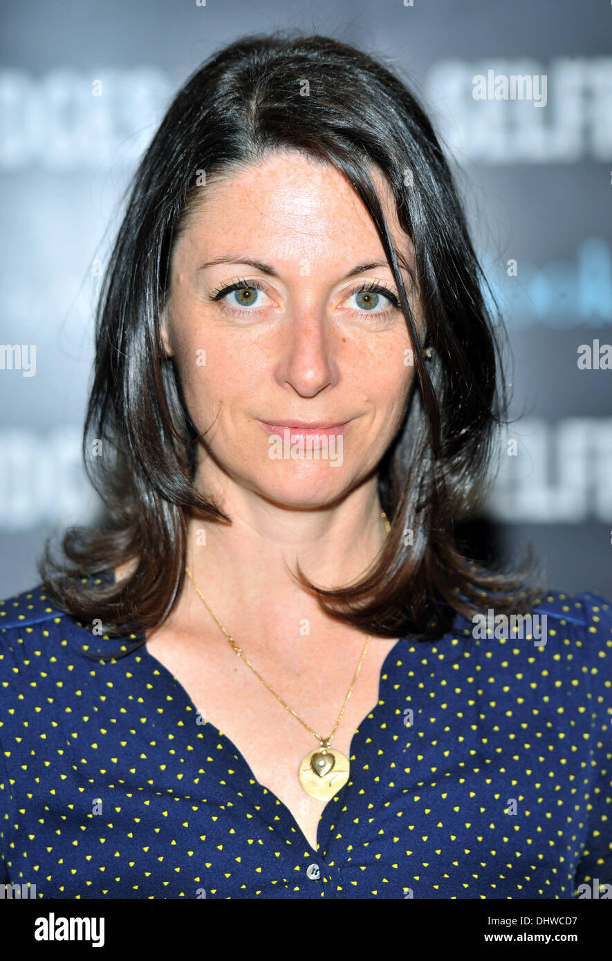 Mary mccartney signs her book food hi-res stock photography and images ...