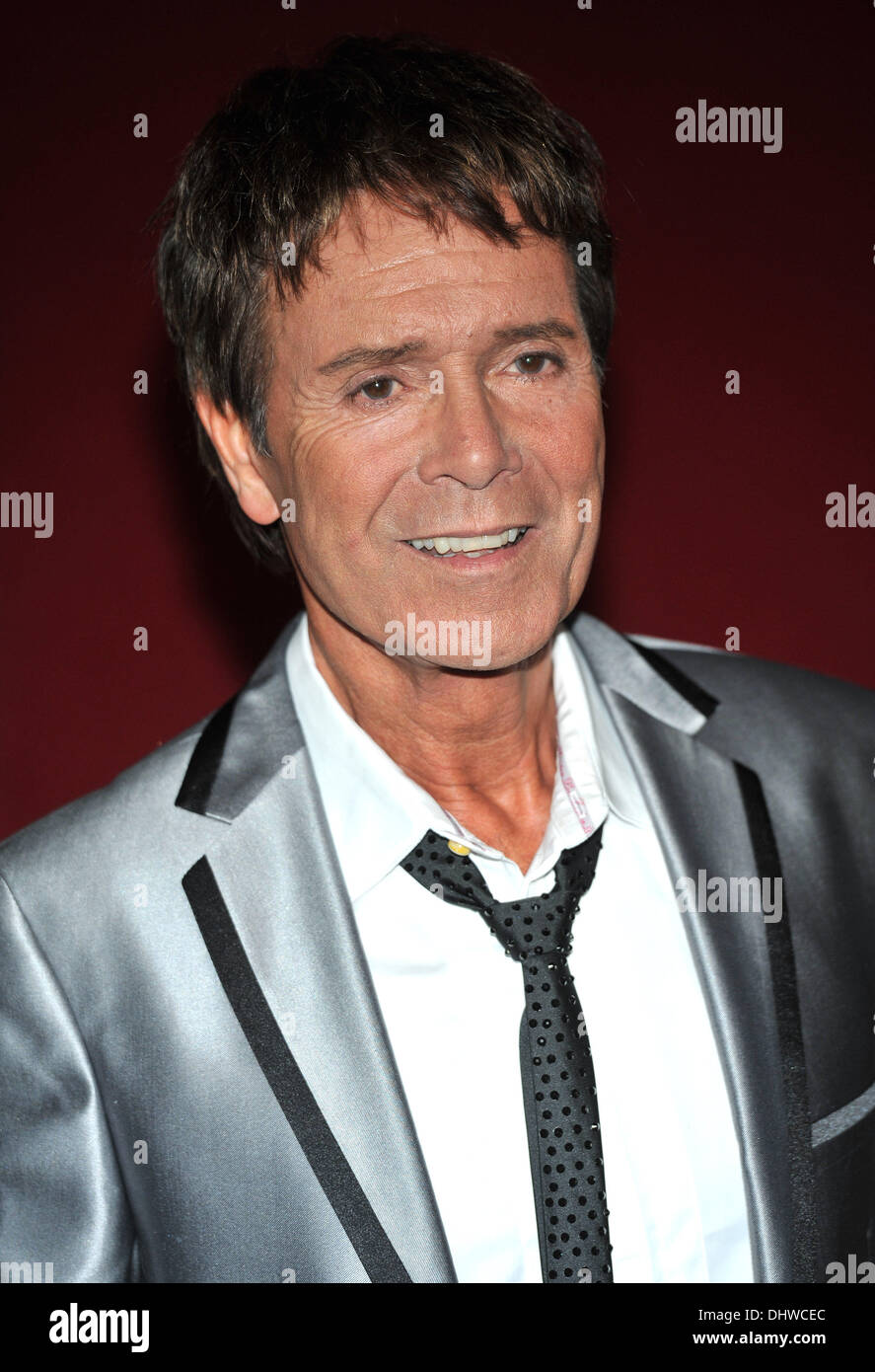 Sir cliff richard photocall hi-res stock photography and images - Alamy