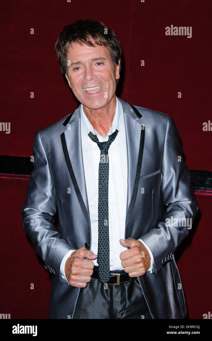 Sir cliff held hi-res stock photography and images - Alamy
