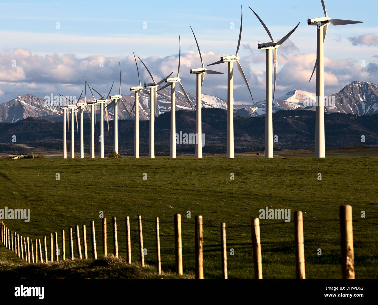 Wind Farm Canada Pincher Creek Rocky Mountains Stock Photo - Alamy