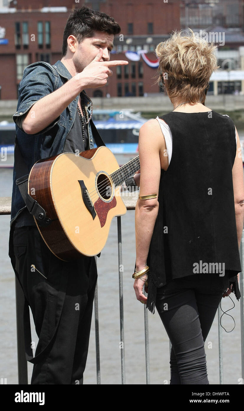 Bo Bruce and Danny O'Donoghue of the band The Script busking on the ...