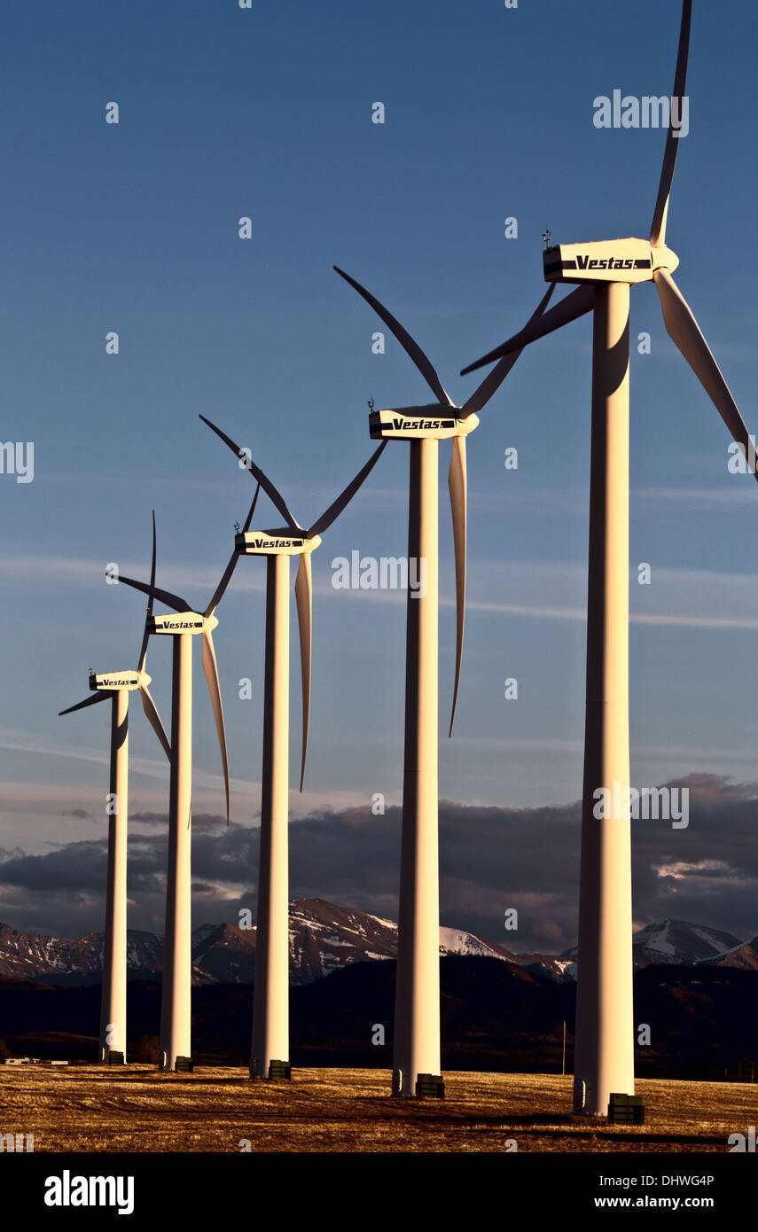 Wind Farm Canada Pincher Creek Rocky Mountains Stock Photo - Alamy