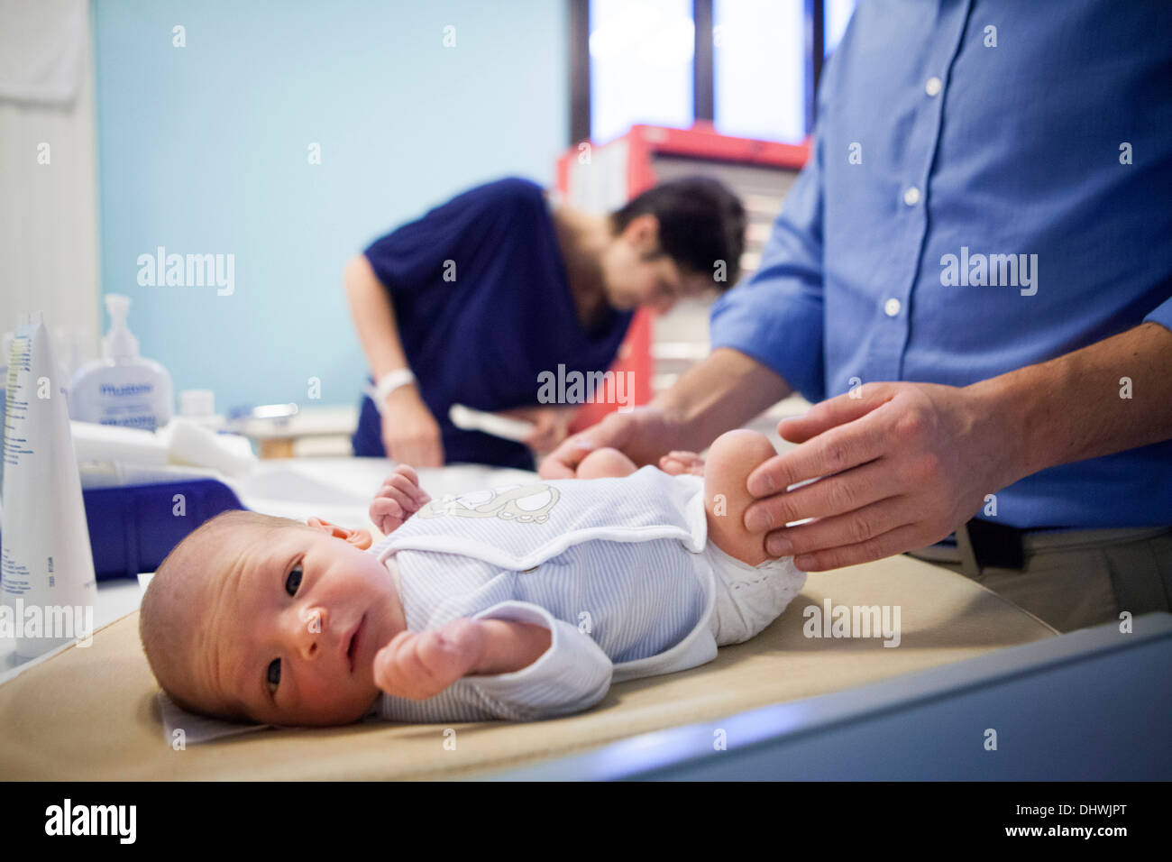 Baby nappy change hi-res stock photography and images - Alamy