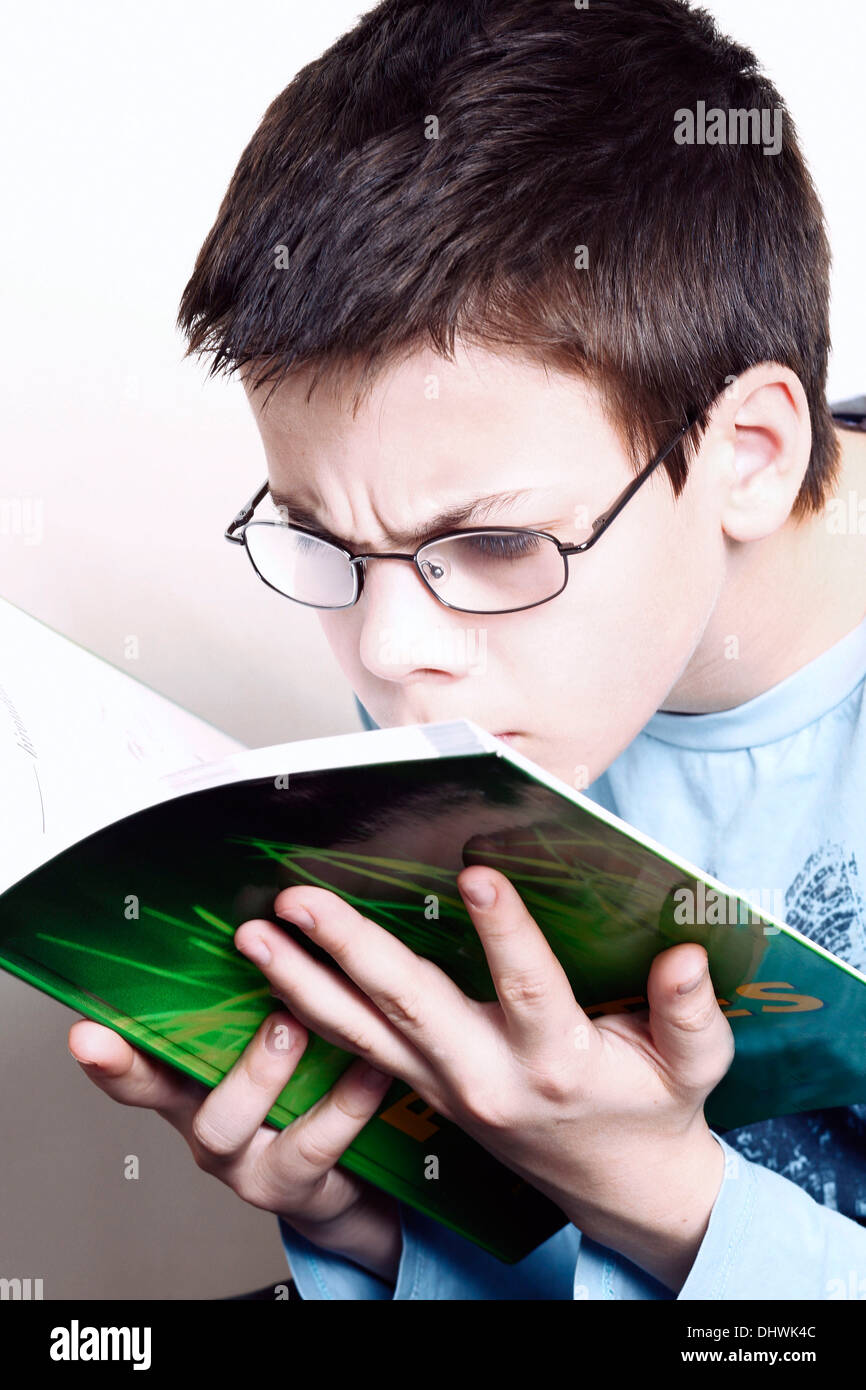 Short sighted person hi-res stock photography and images - Alamy