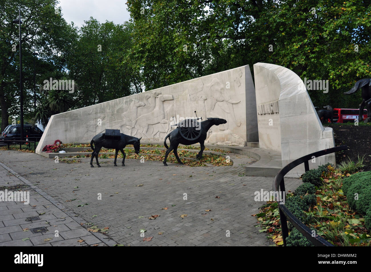 Animals in war memorial london hi-res stock photography and images - Alamy
