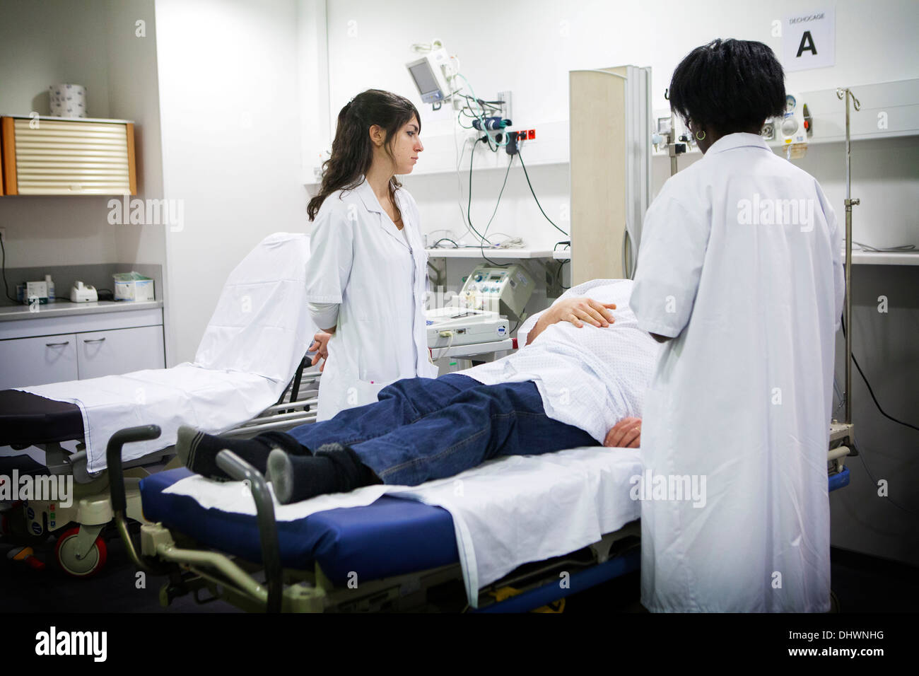 EMERGENCY CASE, HOSPITAL Stock Photo - Alamy
