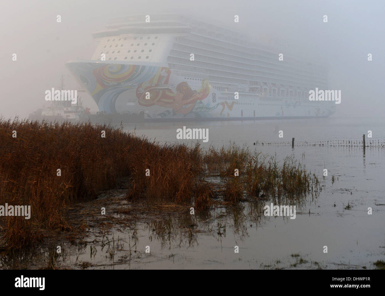 324 meter hi-res stock photography and images - Alamy