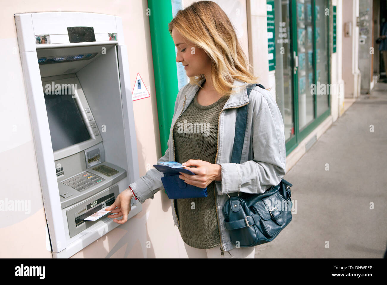 Money collecting machine hi-res stock photography and images - Alamy