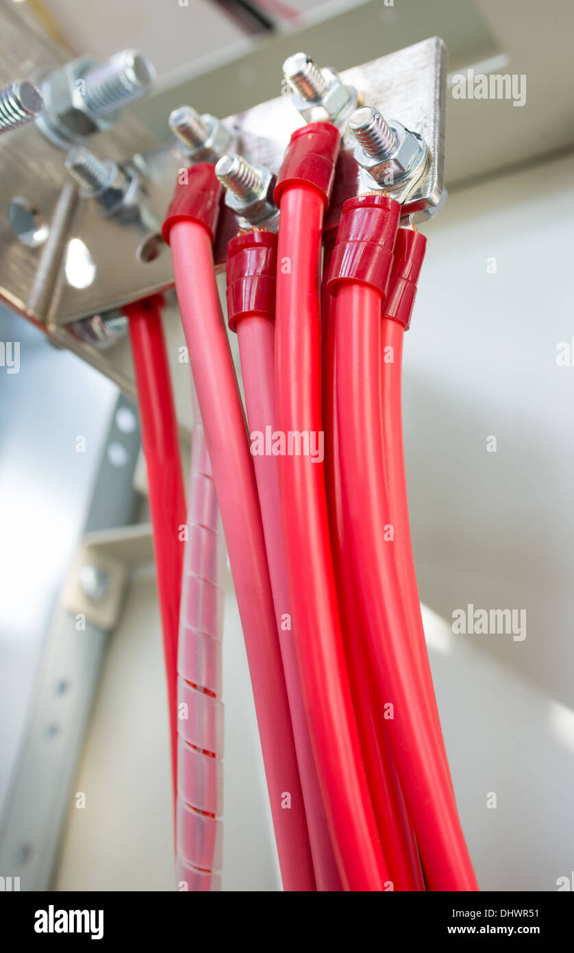 Bundle of wires hi-res stock photography and images - Alamy