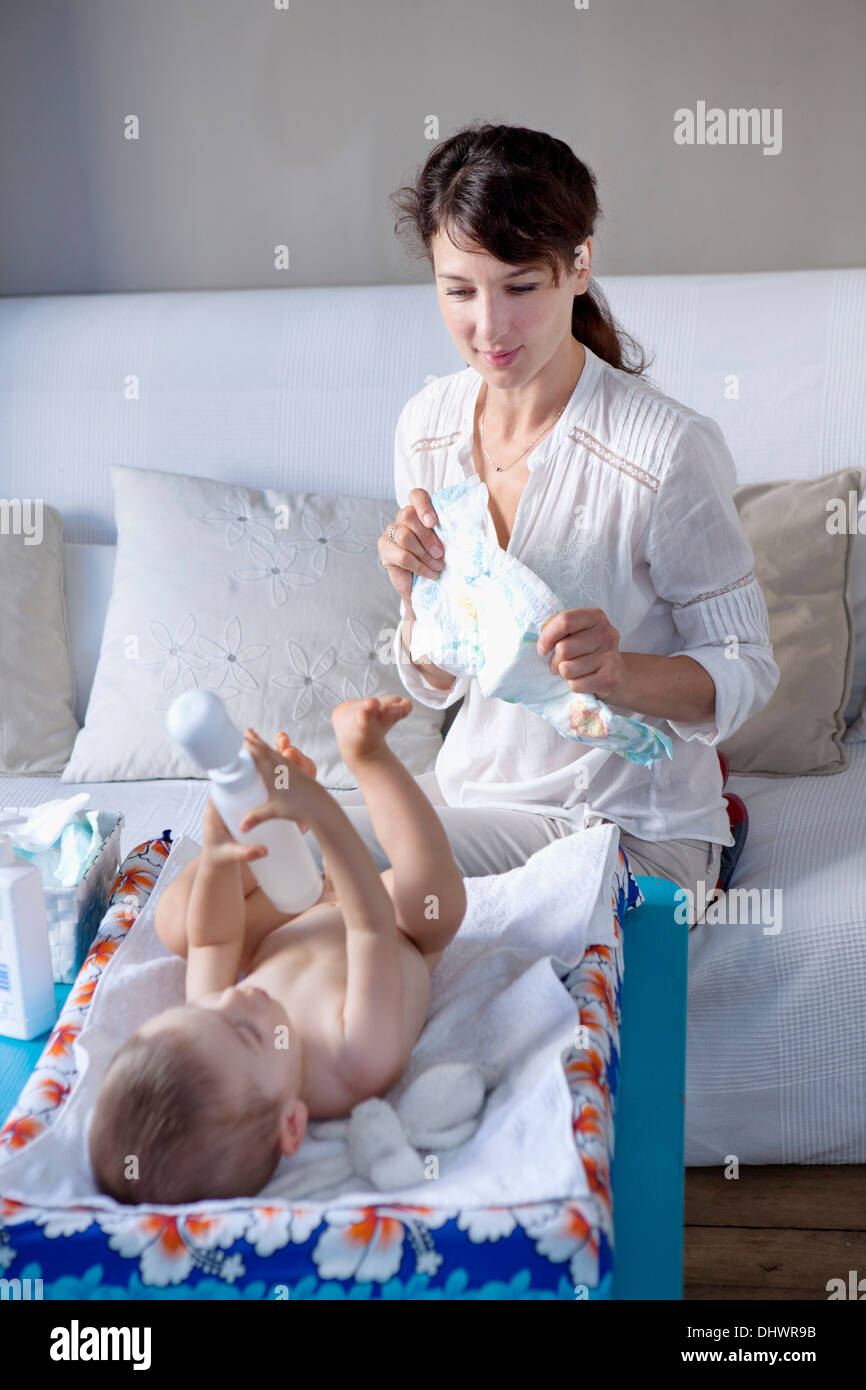 3 year old diaper change hi-res stock photography and images - Alamy