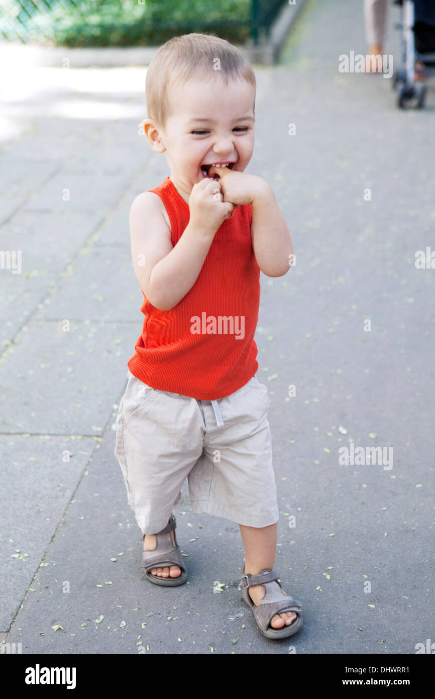 Giggling child hi-res stock photography and images - Alamy