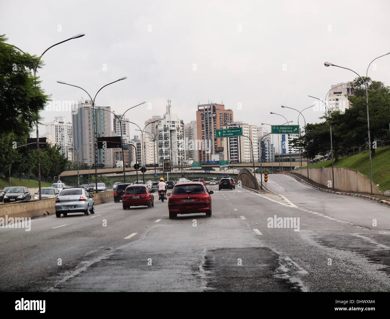 Brazil traffic hi-res stock photography and images - Alamy