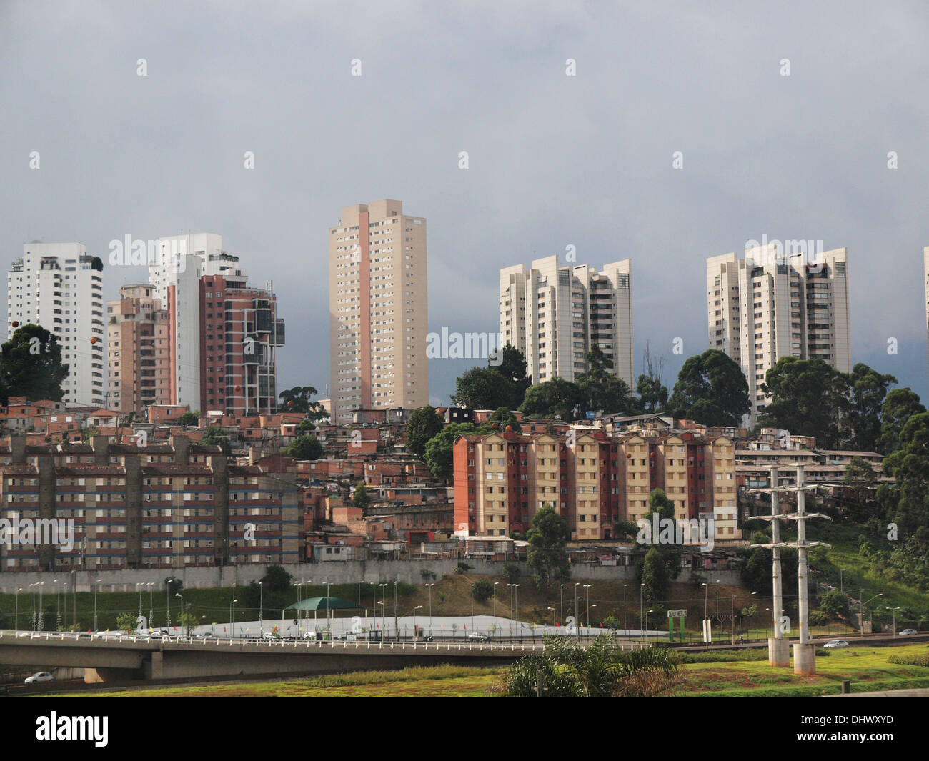 Sao paulo slum hi-res stock photography and images - Alamy