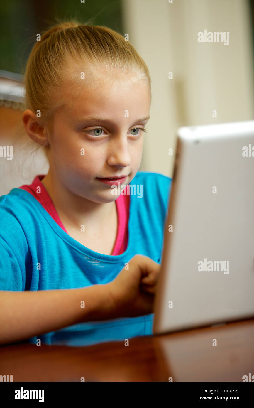 Learn technology hi-res stock photography and images - Alamy