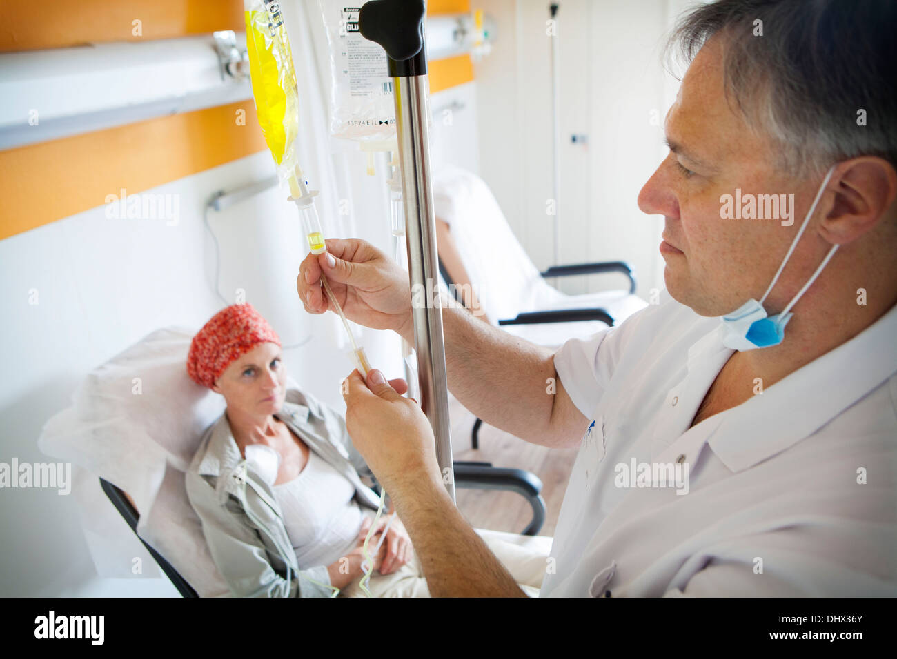 Ambulatory chemotherapy hi-res stock photography and images - Alamy