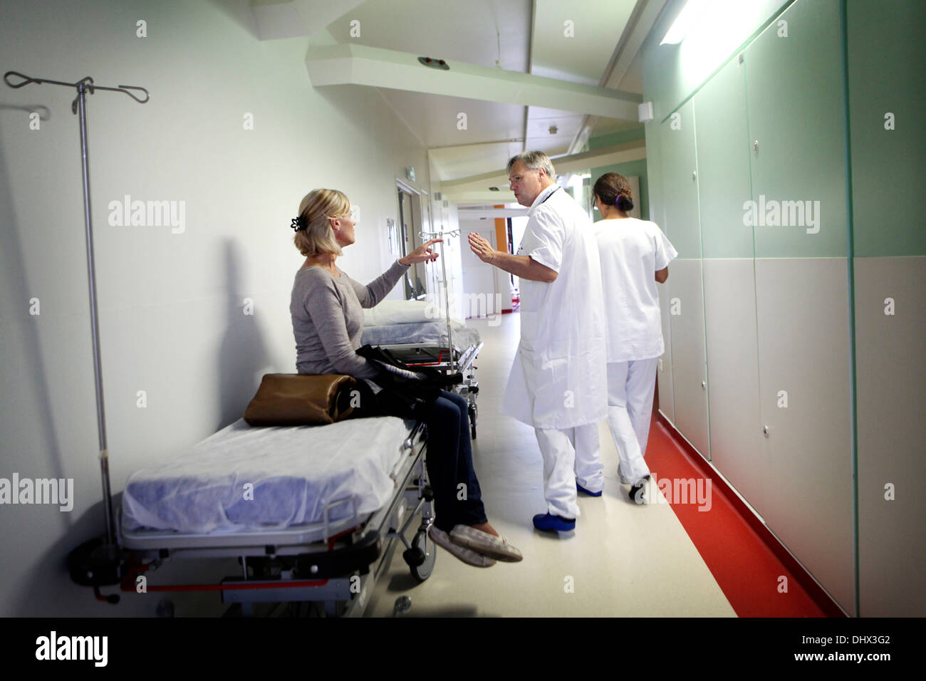 EMERGENCY CASE, HOSPITAL Stock Photo - Alamy