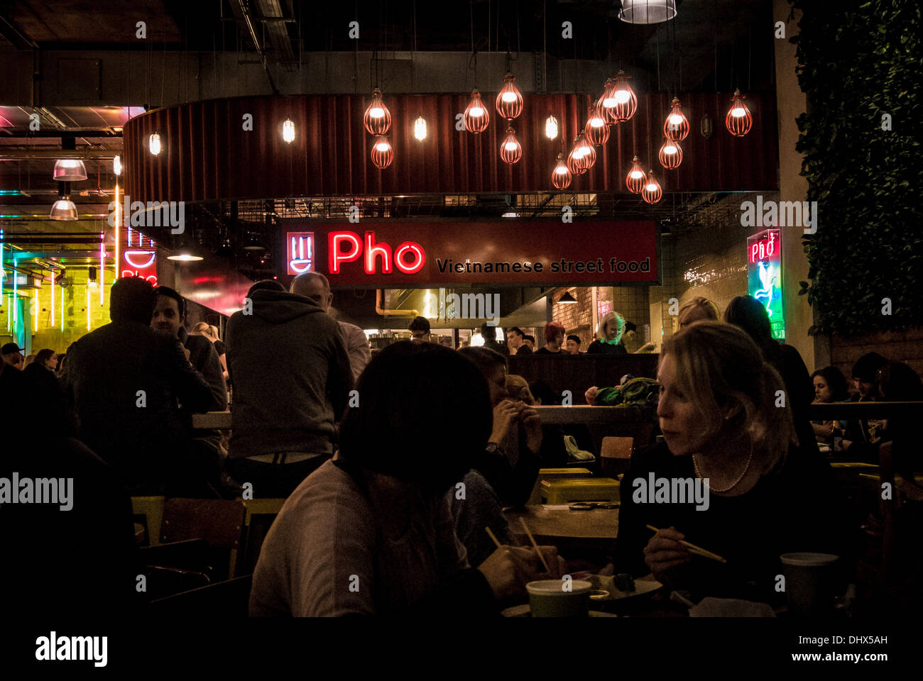 Trinity shopping centre leeds hi-res stock photography and images - Alamy