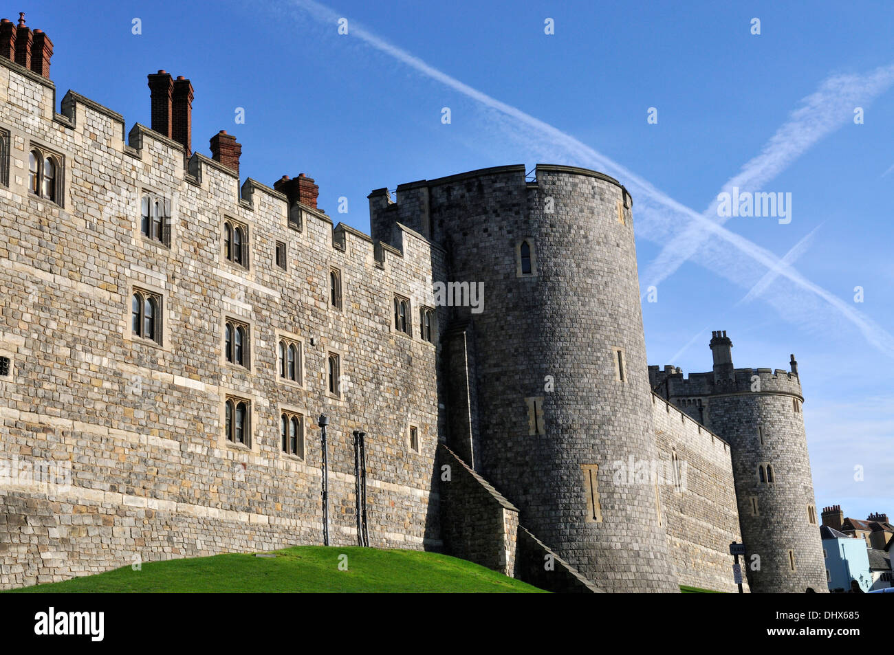 Windsor castle royal borough windsor hi-res stock photography and ...