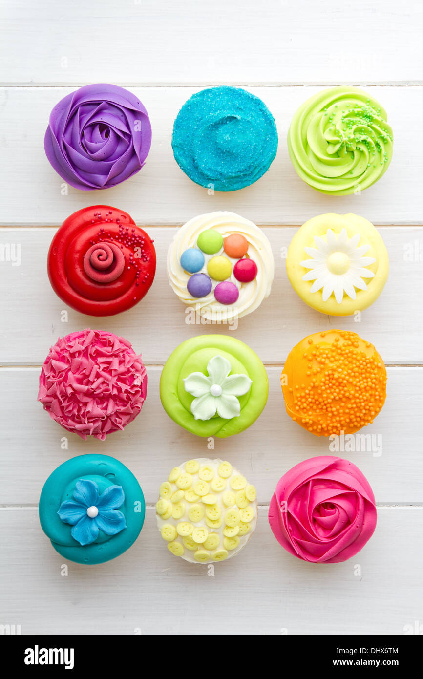 12 cupcakes hi-res stock photography and images - Alamy