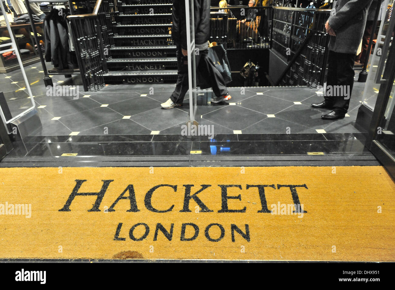 Hackett regent street london hi-res stock photography and images - Alamy