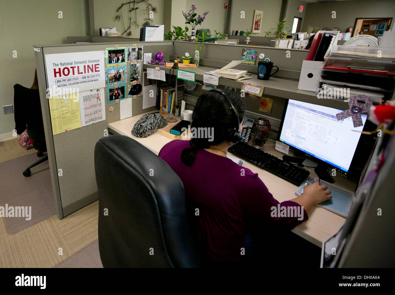 Hotline hi-res stock photography and images - Alamy