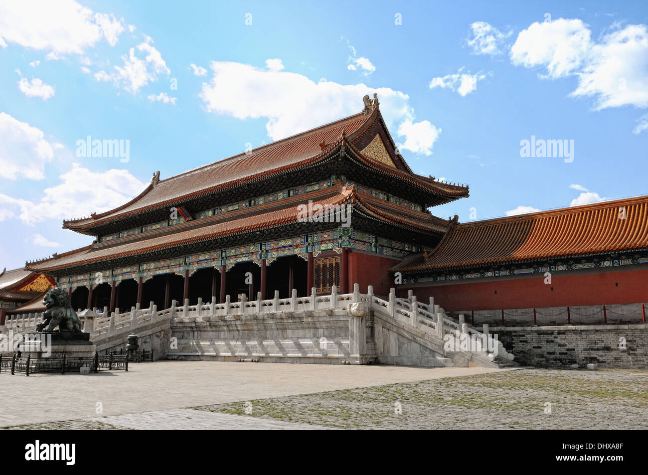 Chinese imperial buildings hi-res stock photography and images - Alamy