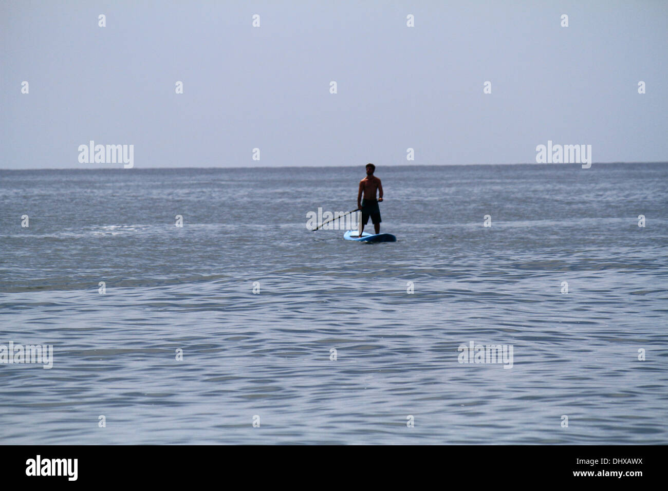 Solo paddle hi-res stock photography and images - Alamy