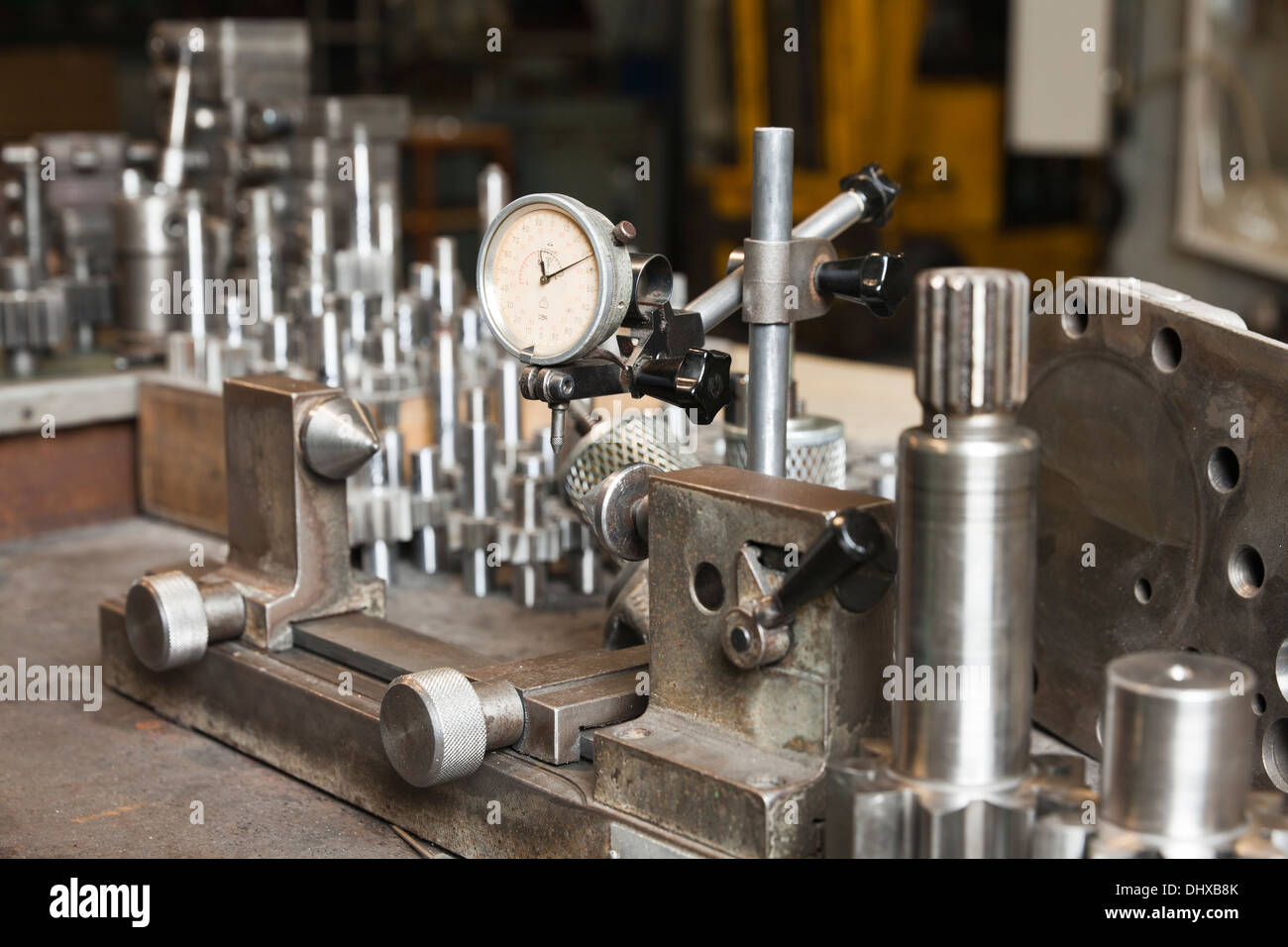 metal parts of hydraulic machines Stock Photo - Alamy