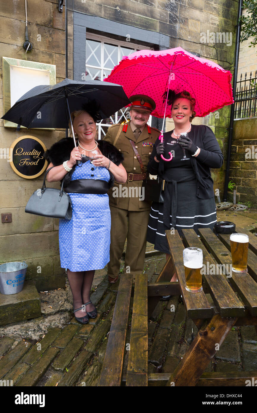 1940 weekend hi-res stock photography and images - Alamy
