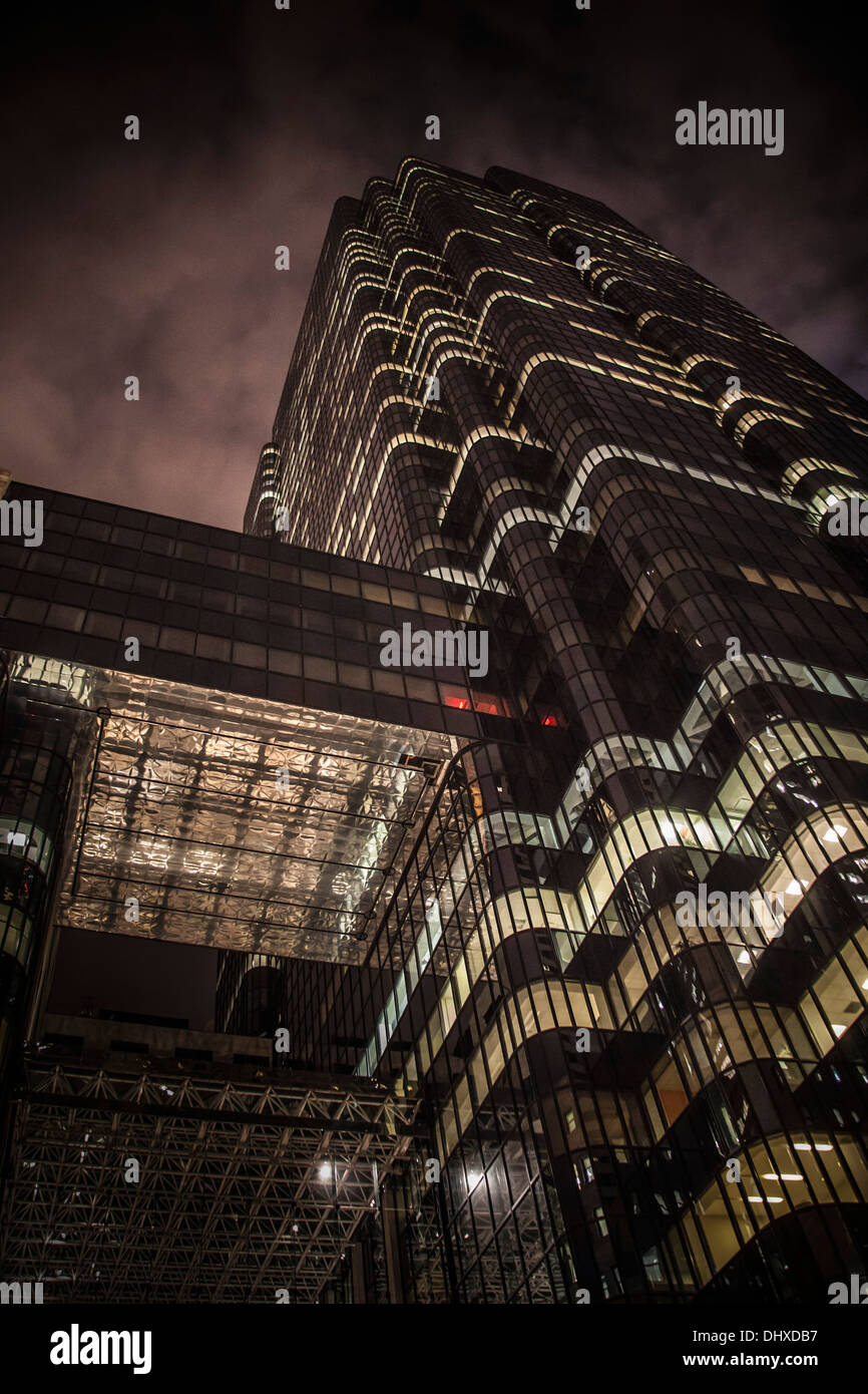 Modern Skyscraper at Night, Low Angle View, Boston, Massachusetts, USA ...