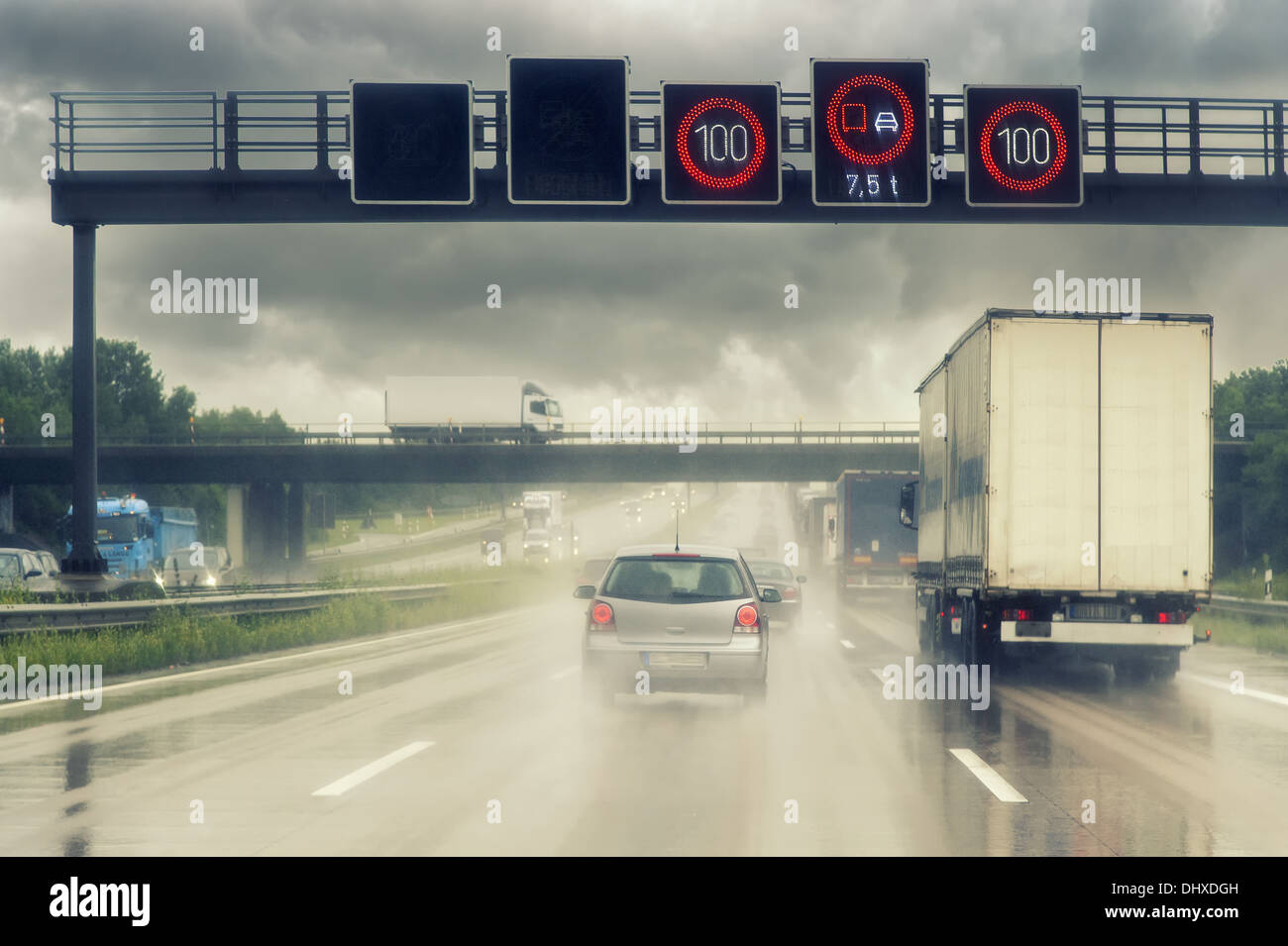 Highway in the rain Stock Photo - Alamy