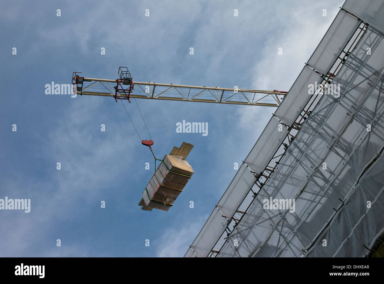 Lifting pallet hi-res stock photography and images - Alamy